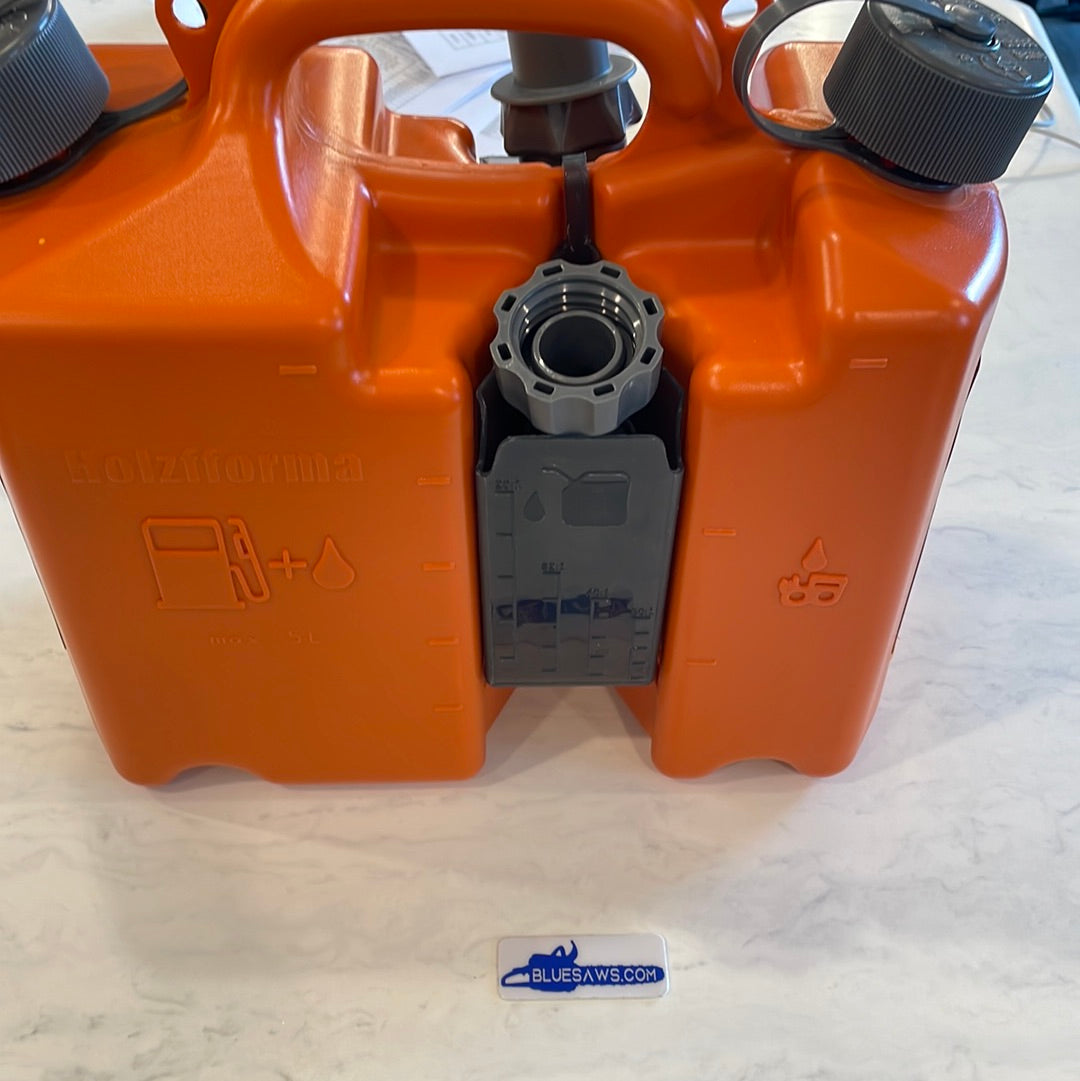 Stihl gas oil can store